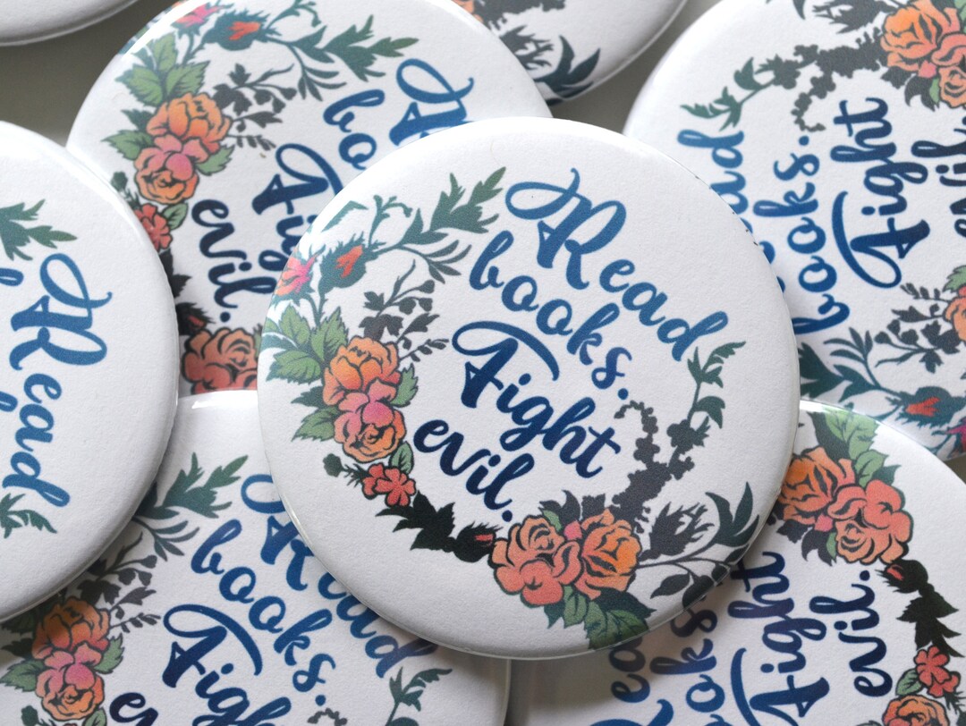 Read Books Fight Evil: Large 2.25" Feminist Pin Button - Etsy
