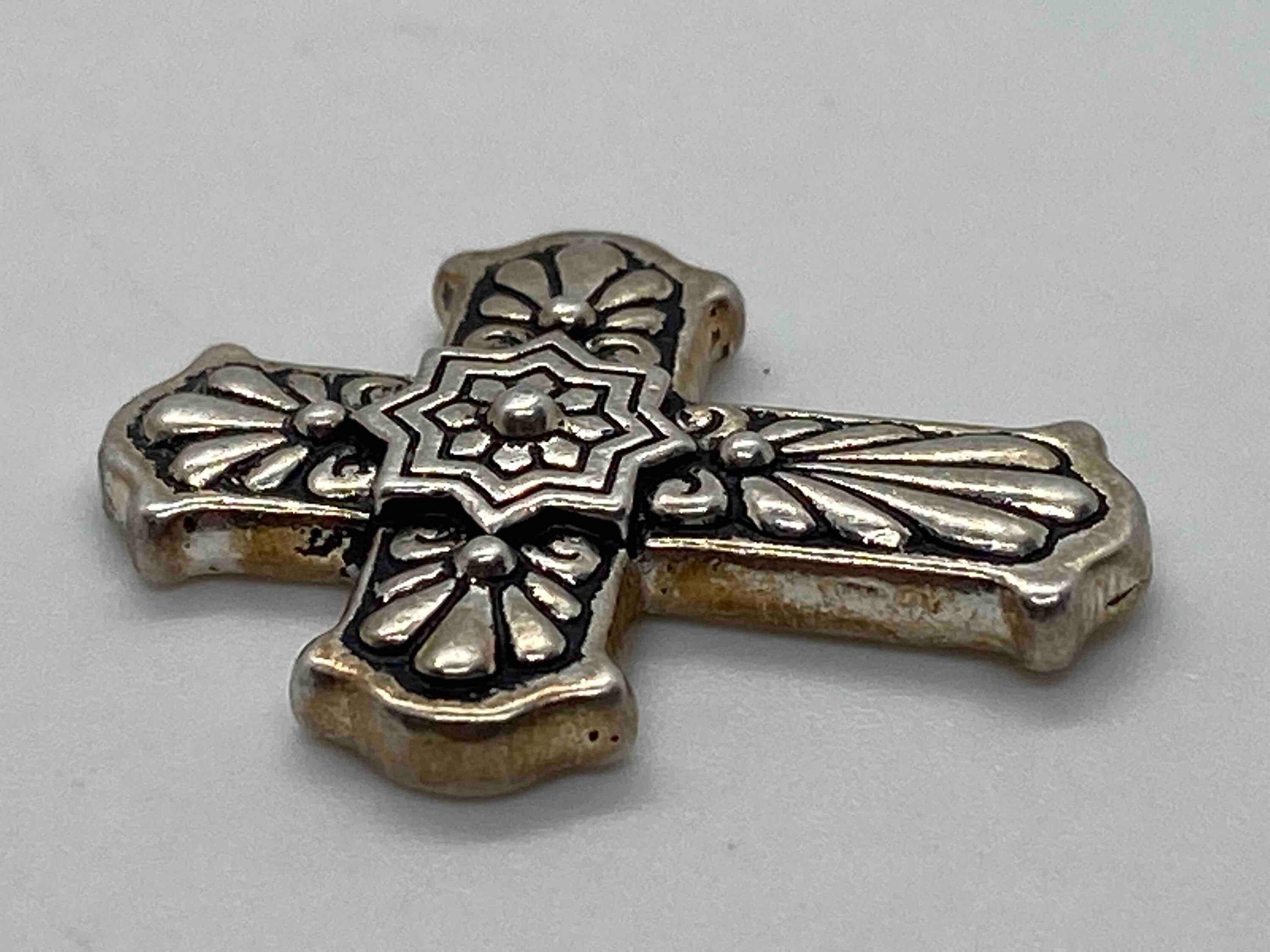 CROSS With Decorative Etching and Center Flower Flexible Mold - Great ...