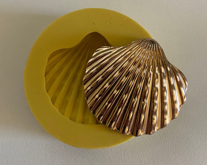 CLAM SHELL Charm/pendant Flexible Mold - Etsy