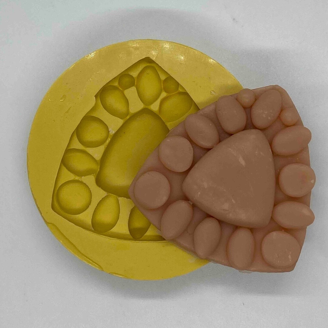 STONE-EDGED TRIANGLE Pendant Flexible Mold - Etsy