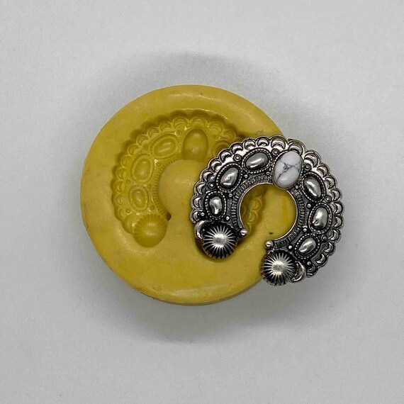 SQUASH BLOSSOM Mini With Scalloped Edge Flexible Mold | Etsy