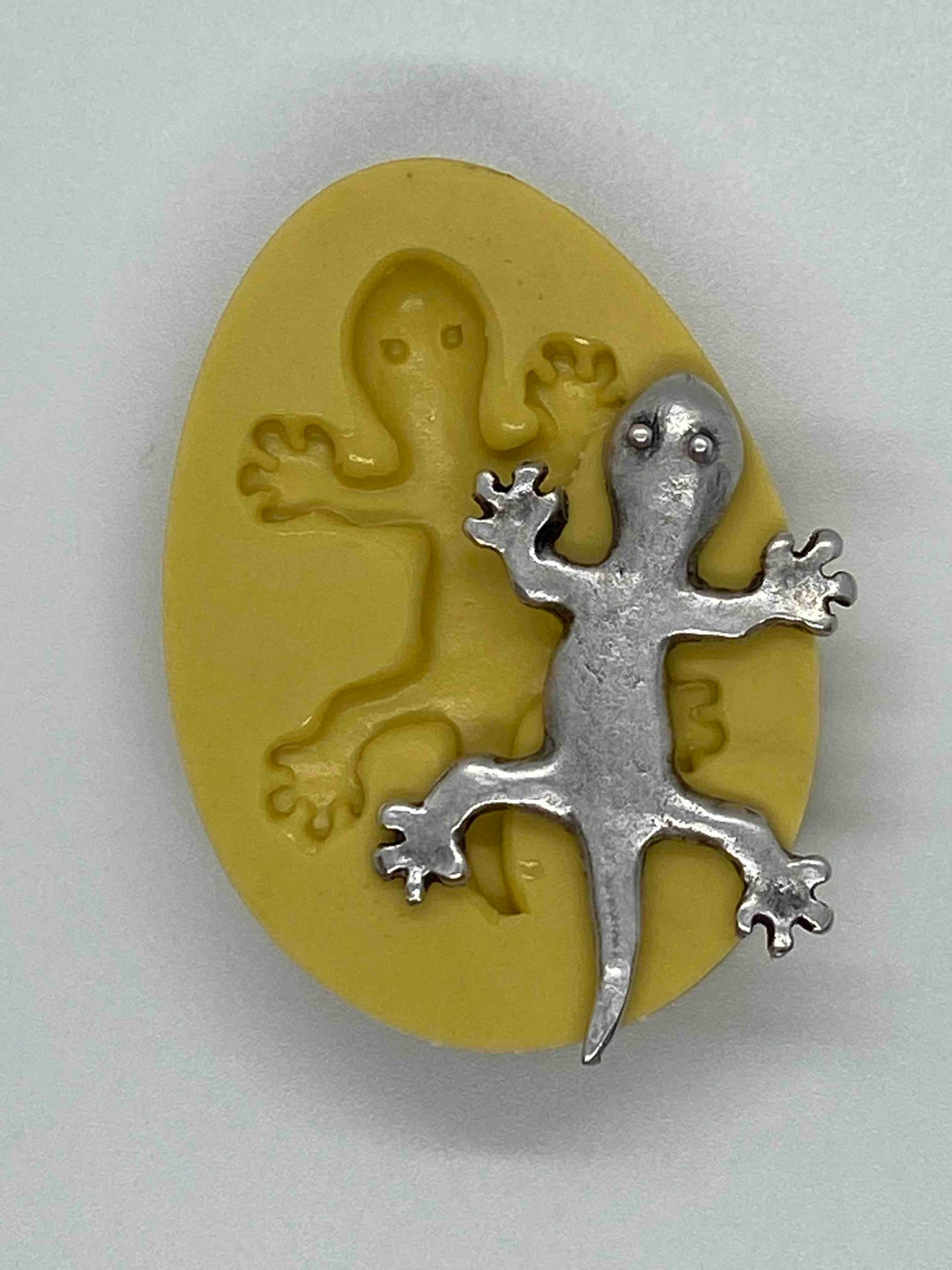 GECKO/LIZARD Charm Flexible Mold - Etsy