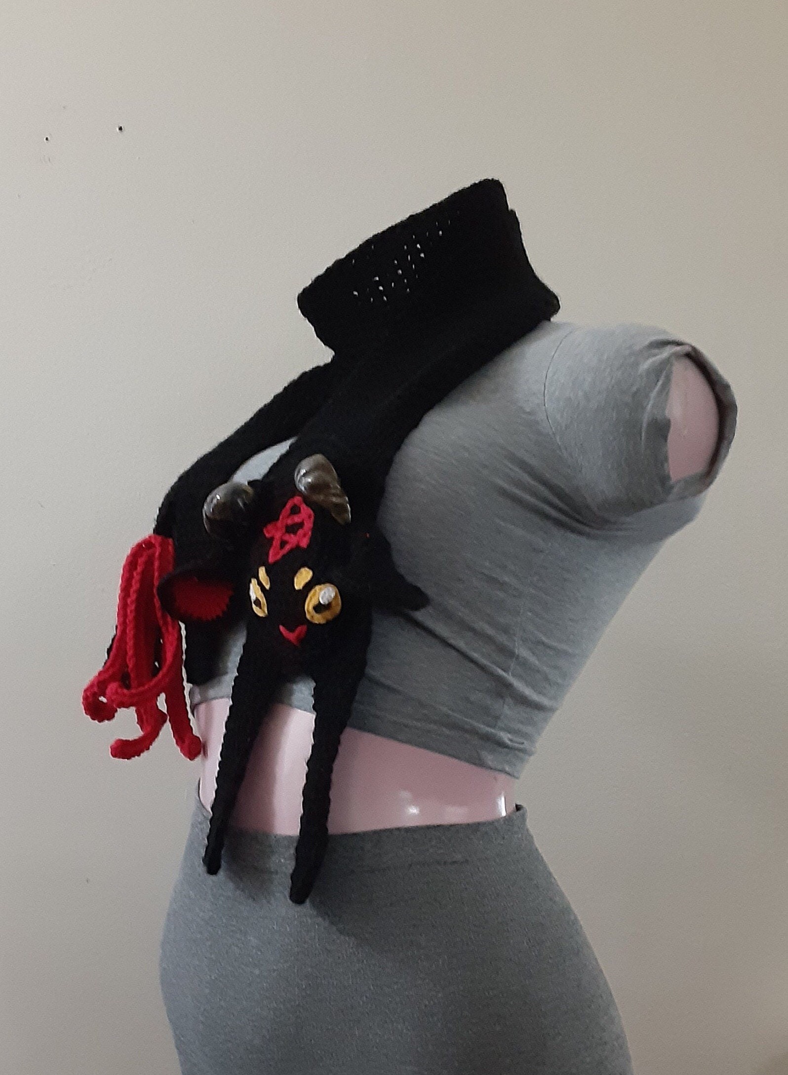 Crochet Creepy Cute Baphomet Scarf black - Etsy