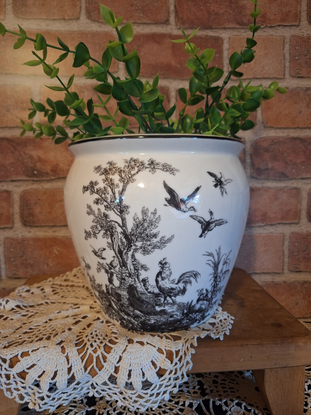Vntg Black & White Transfer / Toile Pattern Planter, French Country ...