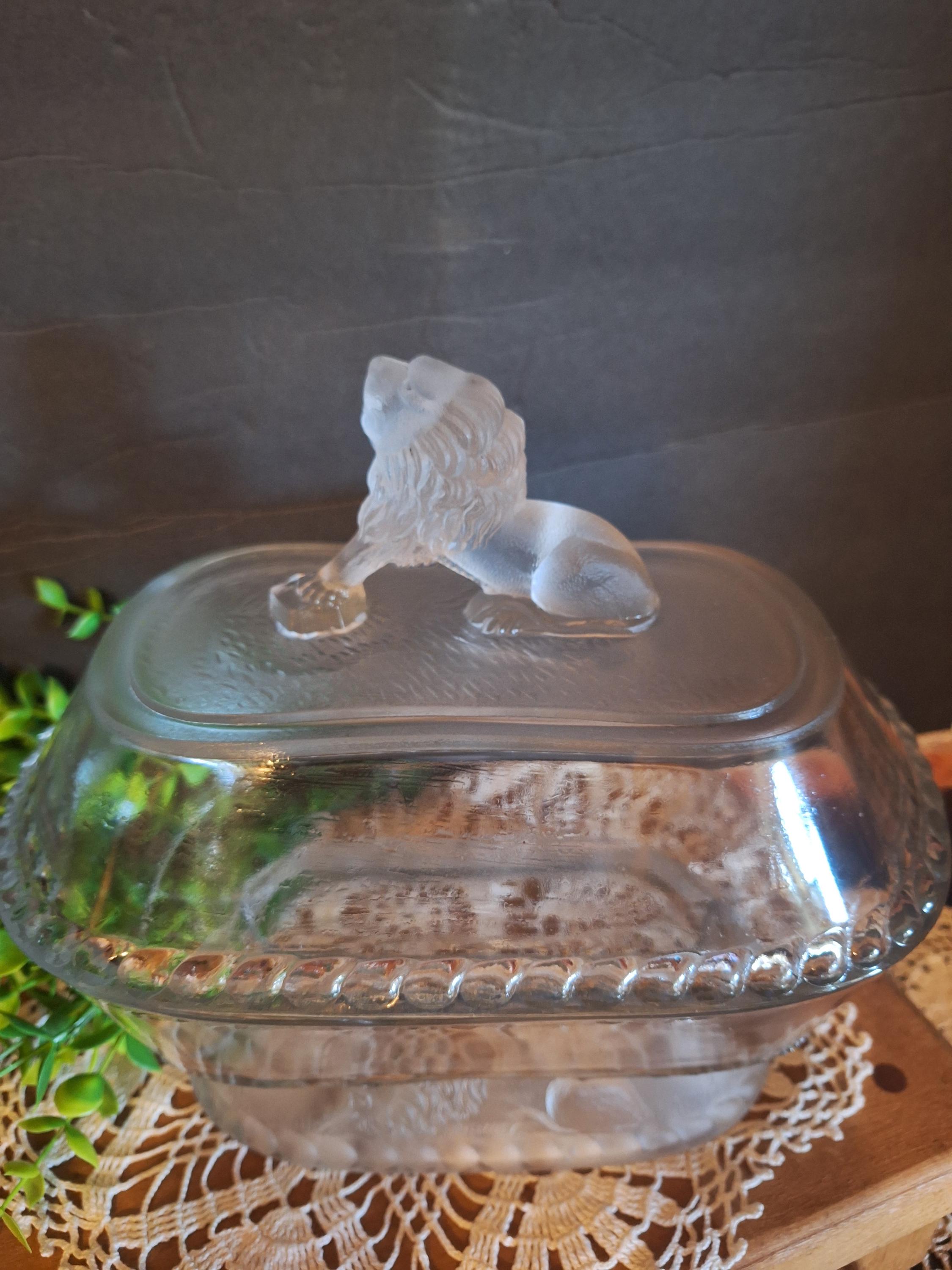 Antique Gilinder & Sons Clear Glass Lion Pedistal Compote Dish ,glass ...