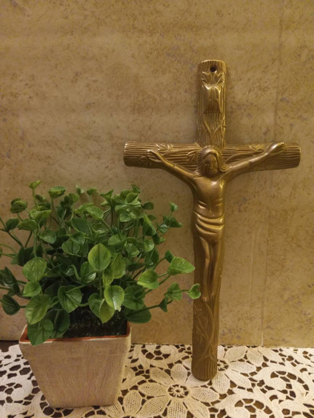 Vntg Brass Wall Hanging Crucifix, Brass Wall Cross, Religious Decor ...