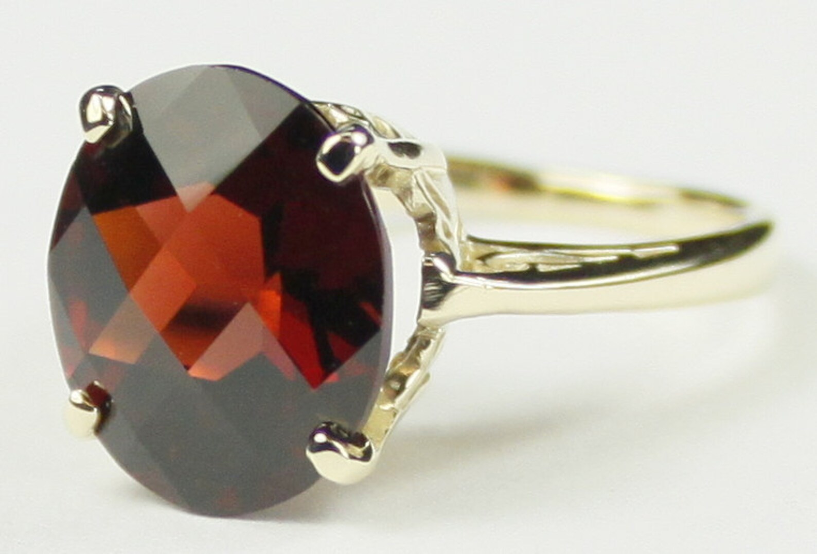 Mozambique Garnet 10ky Gold Ring R055 - Etsy