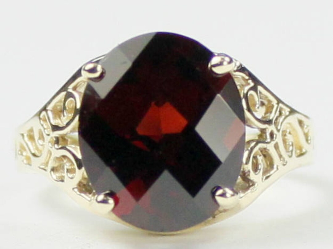 Mozambique Garnet, 18KY Gold Ring, R057 - Etsy
