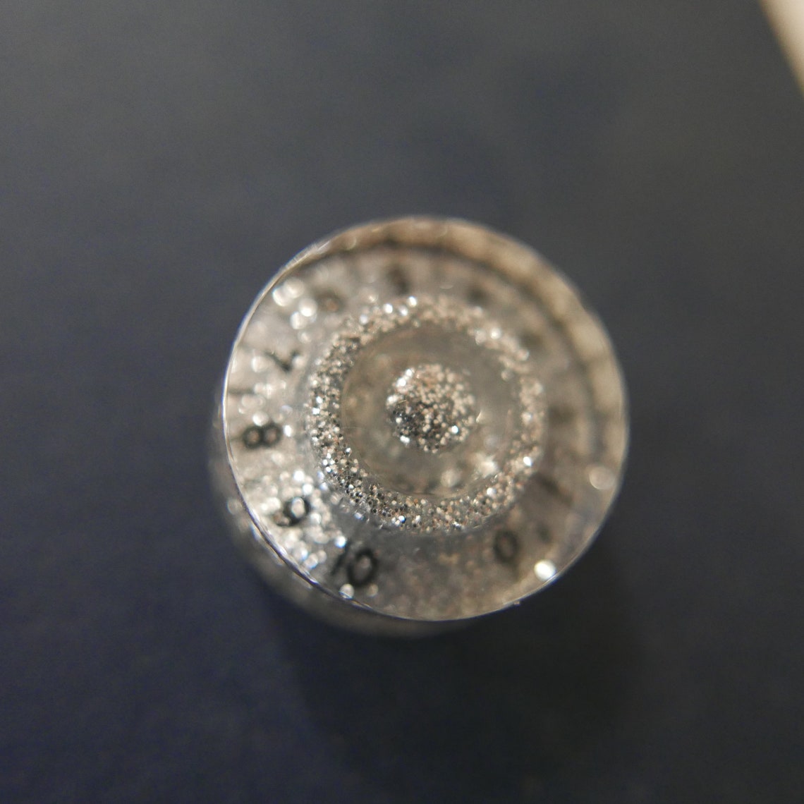 POP-KNOB Gibson / Epiphone Style Guitar or Bass Speed Knob in - Etsy