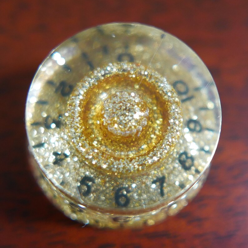 POP-KNOB Gibson / Epiphone Style Guitar or Bass Speed Knob in GOLD ...