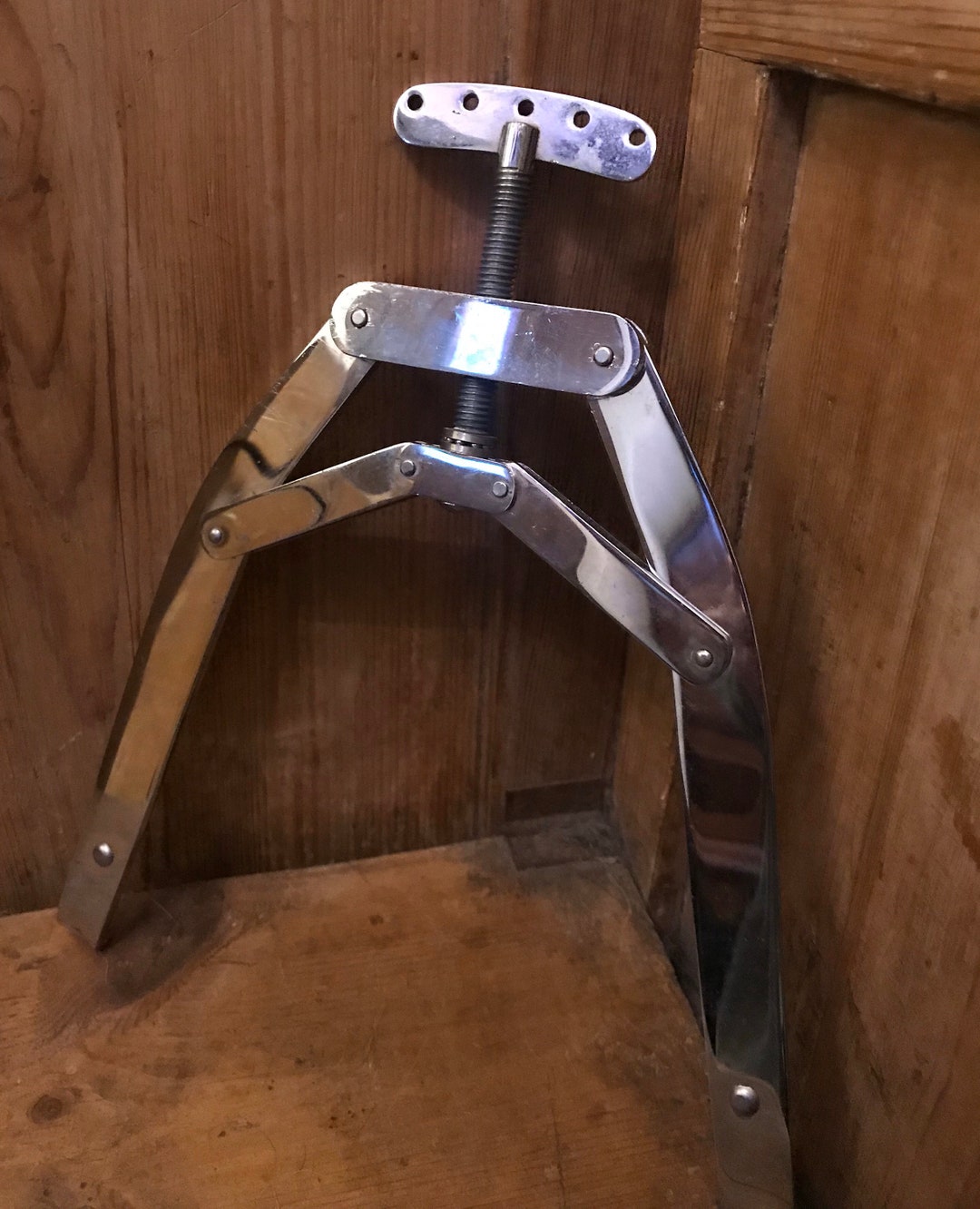 Vintage Zimmer Kirschner Traction Bow – Surgical Cabinet of Curiosities ...