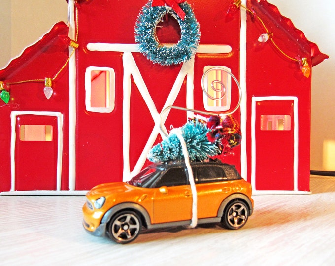 Christmas Tree Ornament-die Cast Car 2011 Mini Cooper Countryman With ...