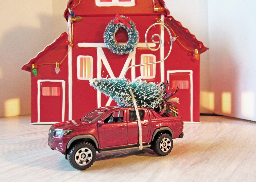 Christmas Tree Ornament-die Cast Car-2018 Toyota Hilux Pickup With ...