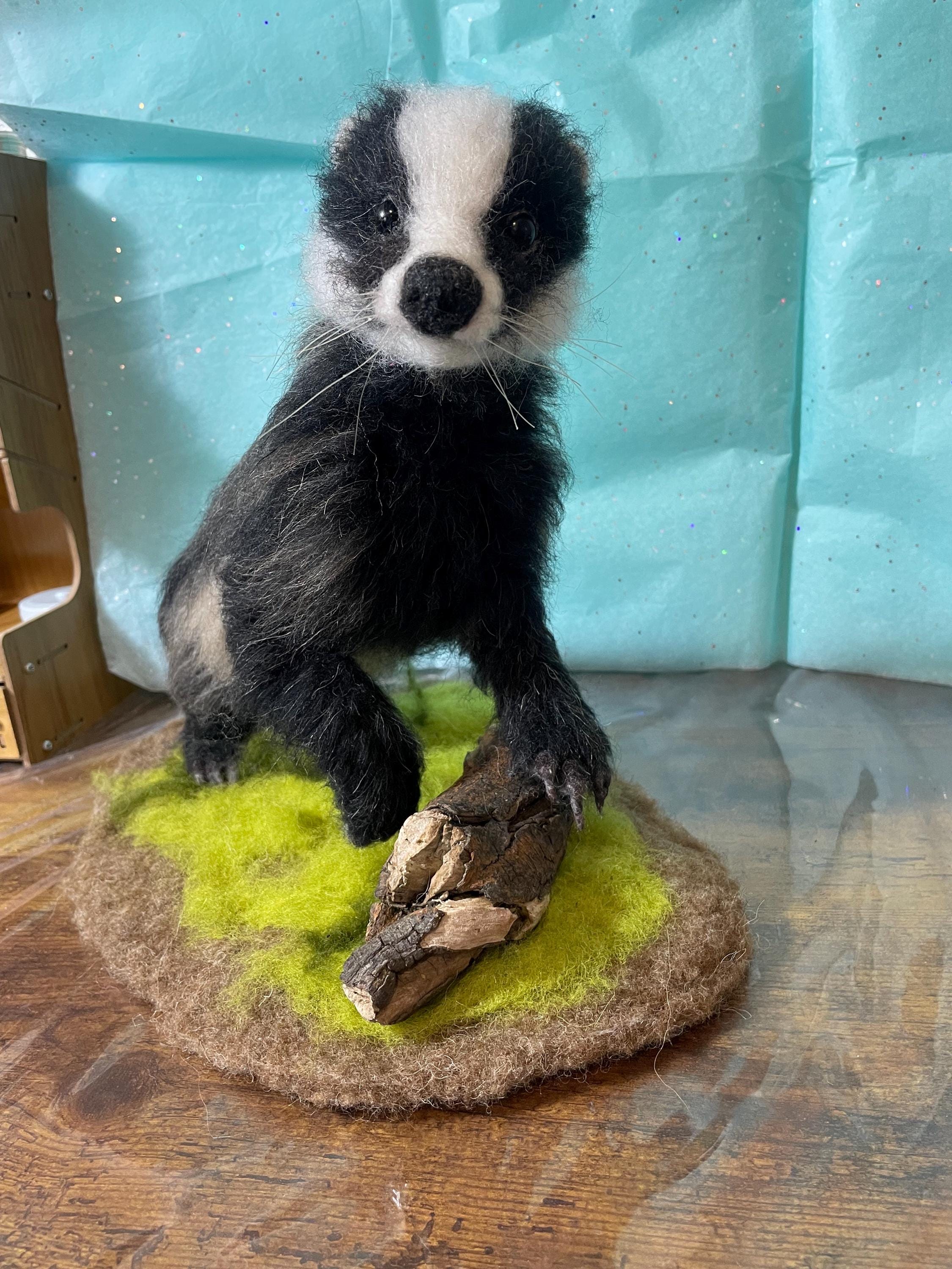 Needle Felted Realistic Young Badger Sculpture 13” X10” - Etsy