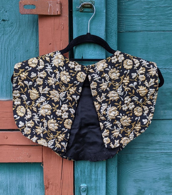 Vintage Caplet/Collar Embroidered Gold Floral on Blac… - Gem