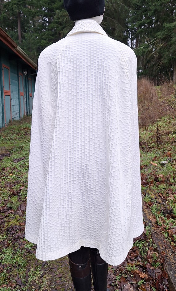 Vintage Rain Cape/Coat/Cloak Ribbed with Scarf Collar… - Gem