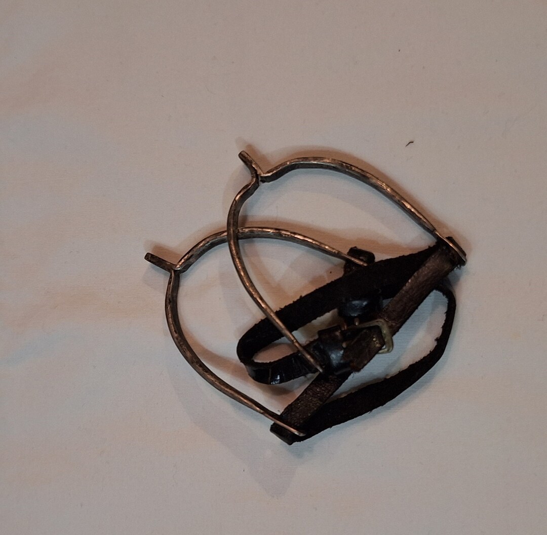 Vintage Tiny Spur Set With Leather Straps – 1950s - Etsy