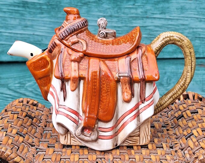 Vintage Teapot Western Saddle With Holster and Spur Details – 2001 - Etsy