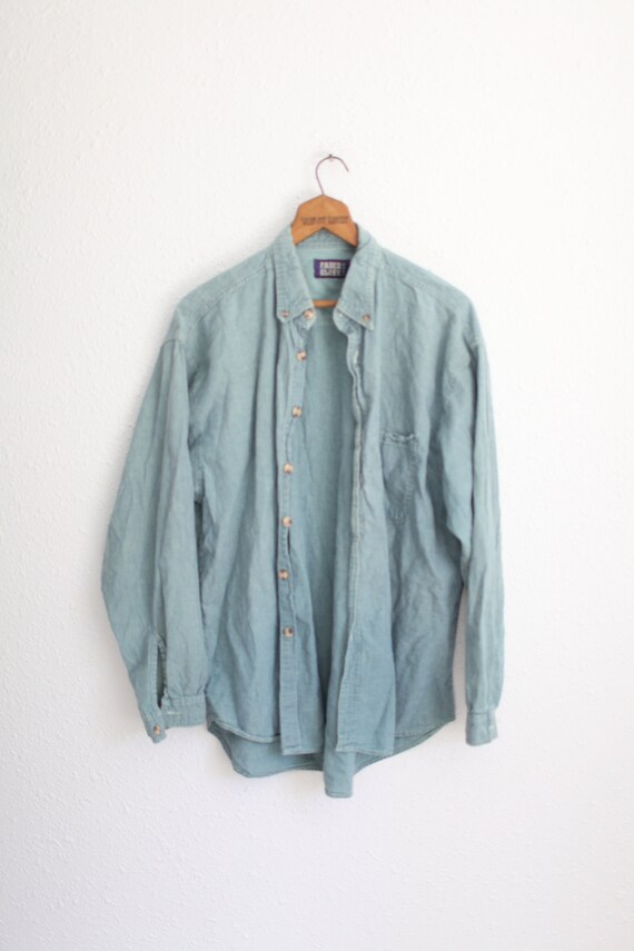 Vintage green faded button - Gem