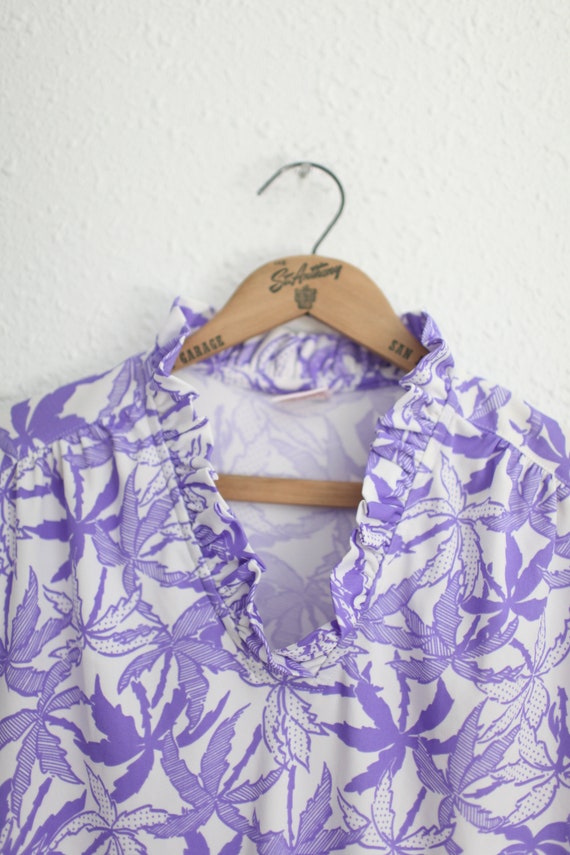 vintage 70s purple & white palm tree ruffle tunic to… - Gem