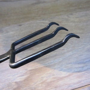 Blacksmith Forged Wrought Iron Mouse Tail Toasting Fork for Open Fires and Bbq's Made in the UK ...