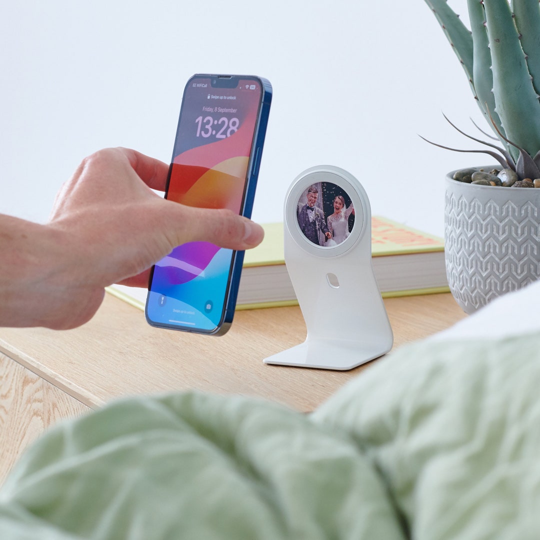 Personalised Photo Nightstand Magsafe iPhone Dock, Custom Magnetic ...