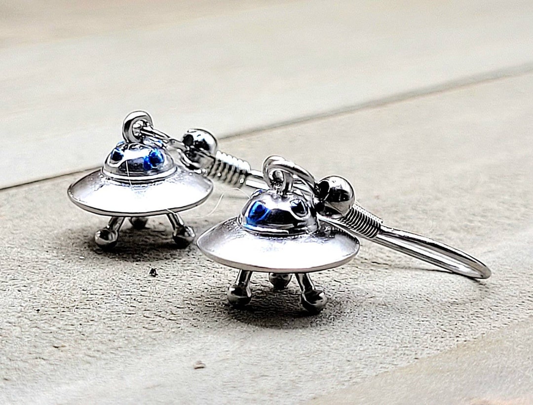 Alien Space Ship Earrings Flying Saucer UFO Earrings Silver - Etsy