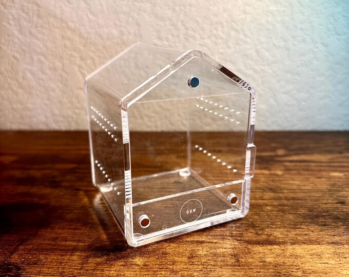 Spider Enclosures With Magnetic Door 3x3x4 - Etsy