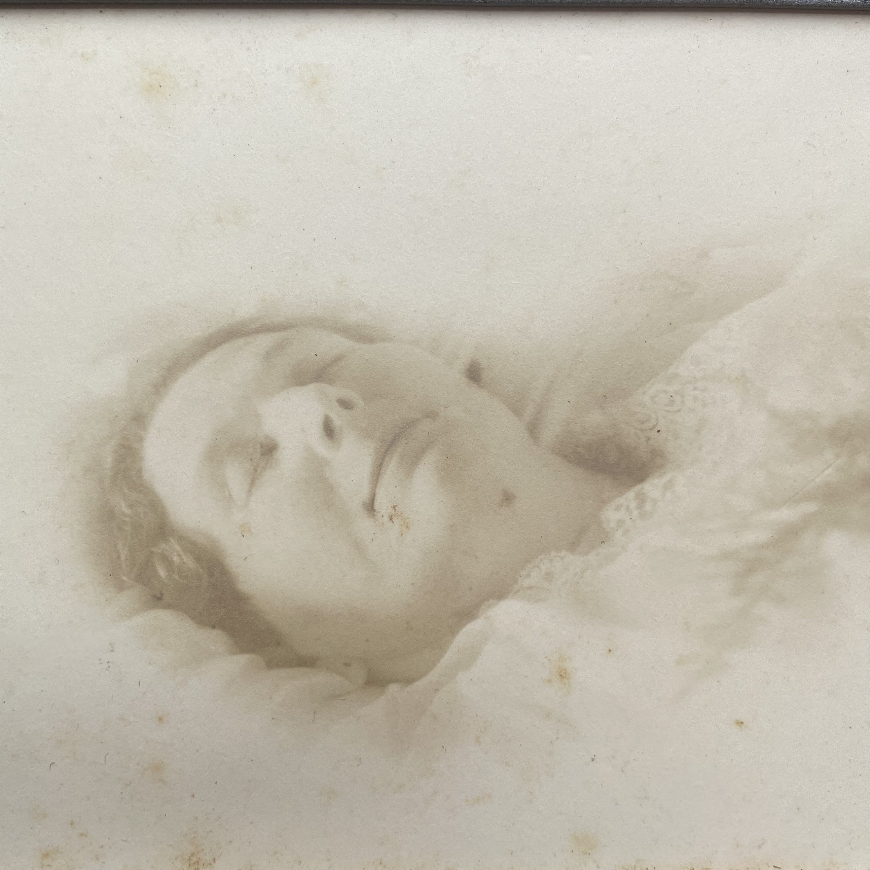 Sleeping Beauties Post Mortem Photography