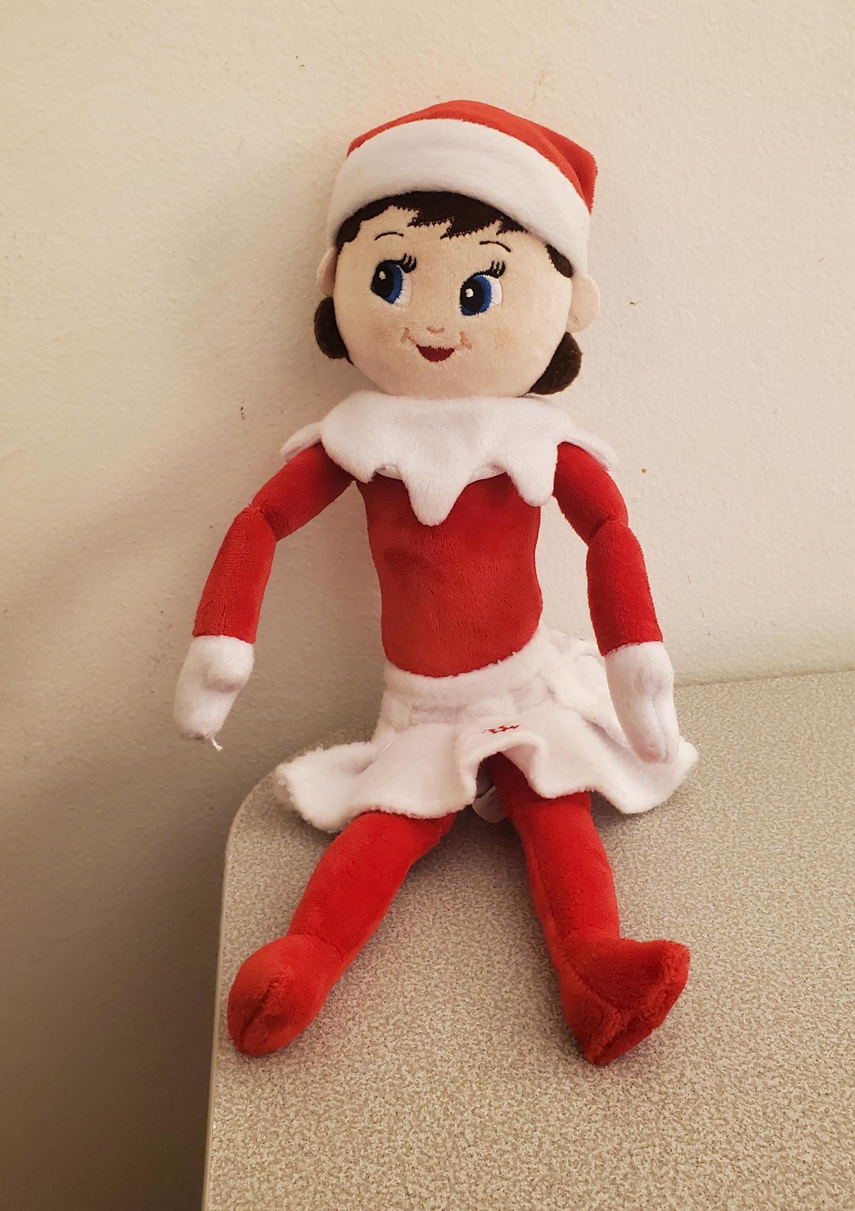 The Elf on the Shelf: A Christmas Tradition - Light Tone Girl 17 ...
