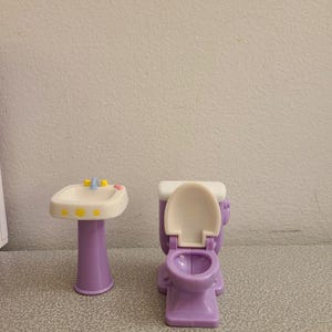 Dora the Explorer 3 Piece Deluxe Bathroom Set, Dollhouse Furniture ...