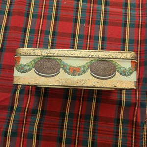 Vintage Oreo Cookie Limited Edition Tin-happy Holidays 1912-1990 - Etsy