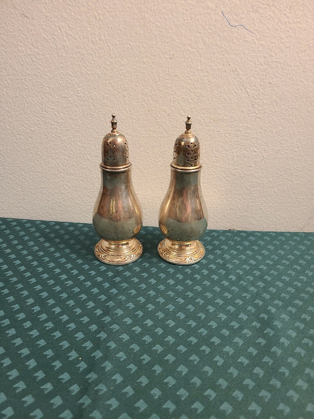 Remembrance 1847 Rogers Bros IS EPNS Salt and Pepper Shakers - Etsy