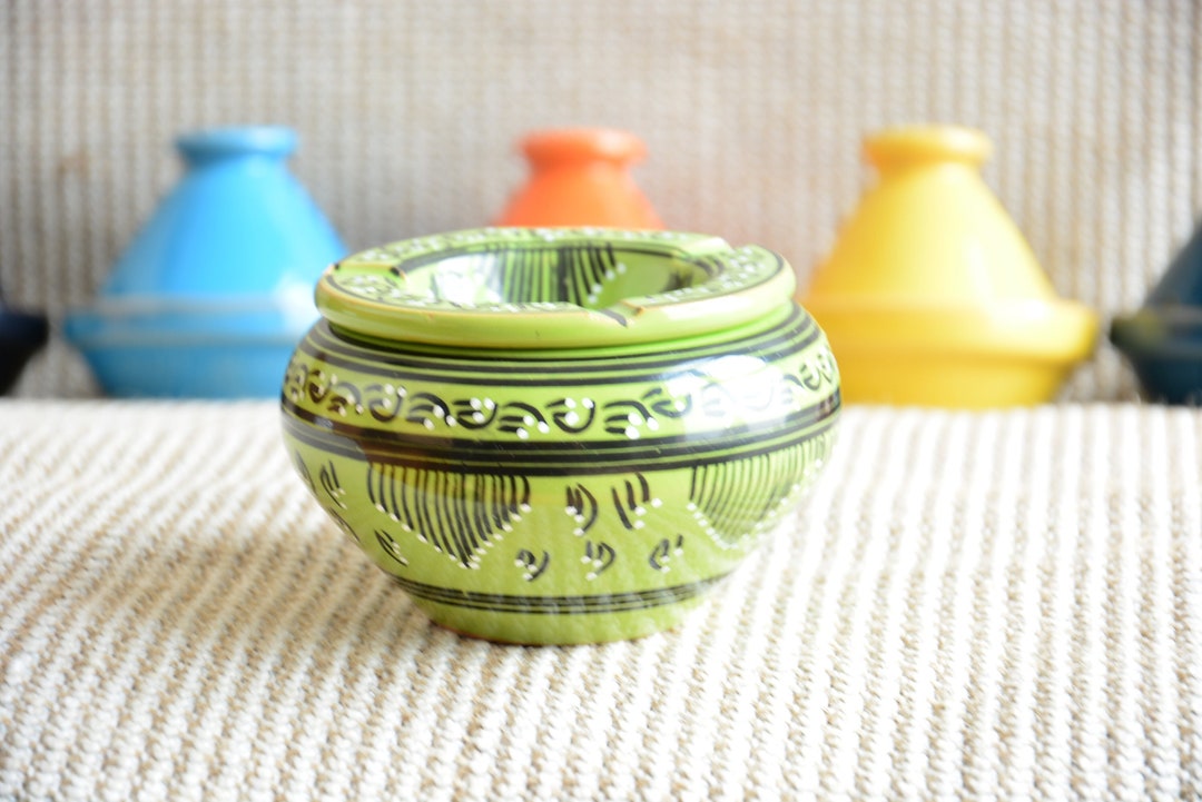 Clay Ashtray With Berber Design in Pistachio, Arabesque Design Moroccan ...