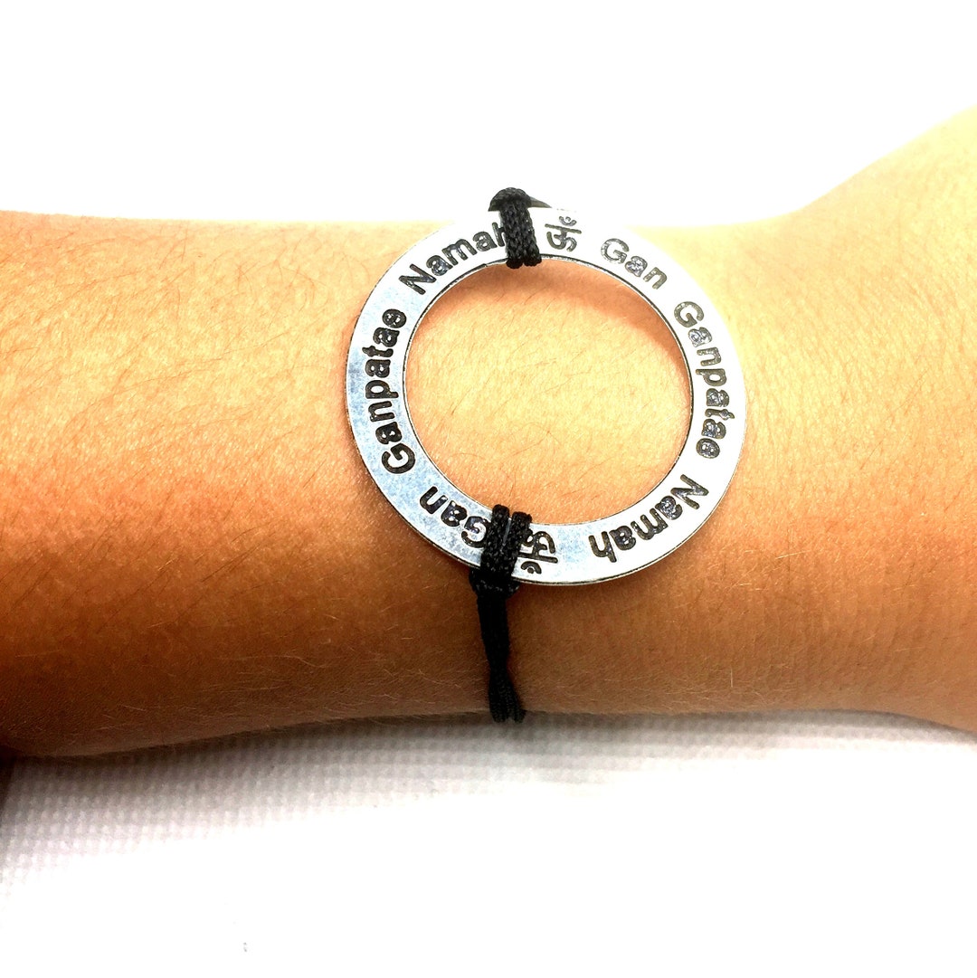 Ganesha Mantra Bracelet - Lord Ganesh Sanskrit Bracelet - Om Gan ...