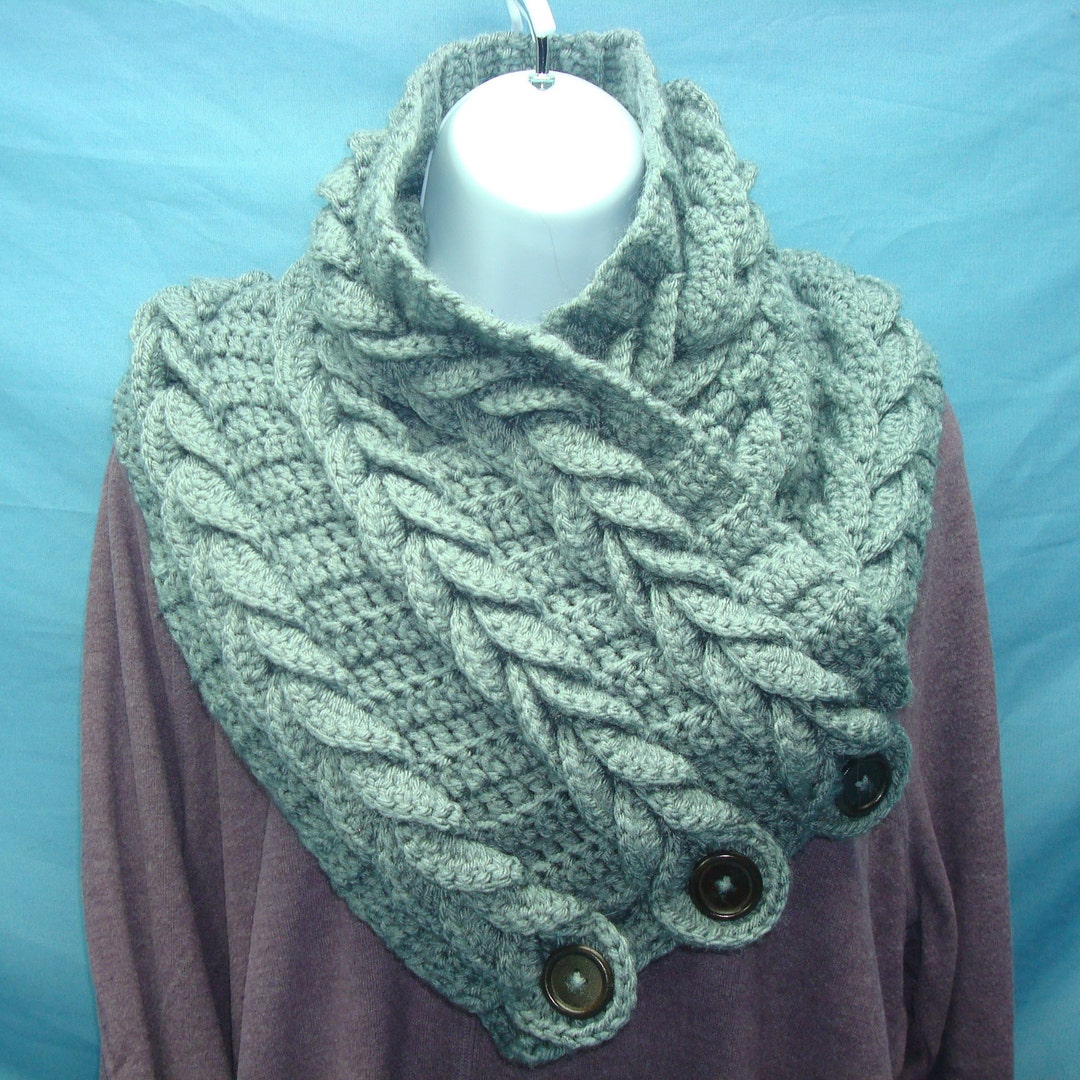 CLEARANCE 3-braid Braided Cowl in Silver Grey 36.5in Long X - Etsy