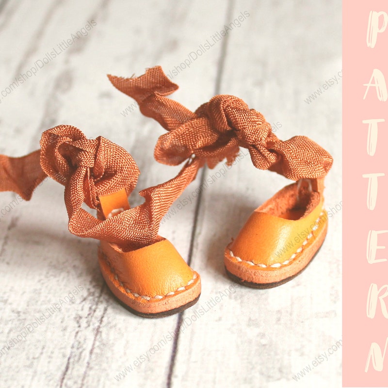 Blythe Boots - Etsy