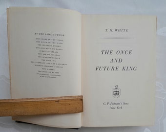T. H. WHITE the Once and Future King 1987 Paperback Fantasy Classic ...