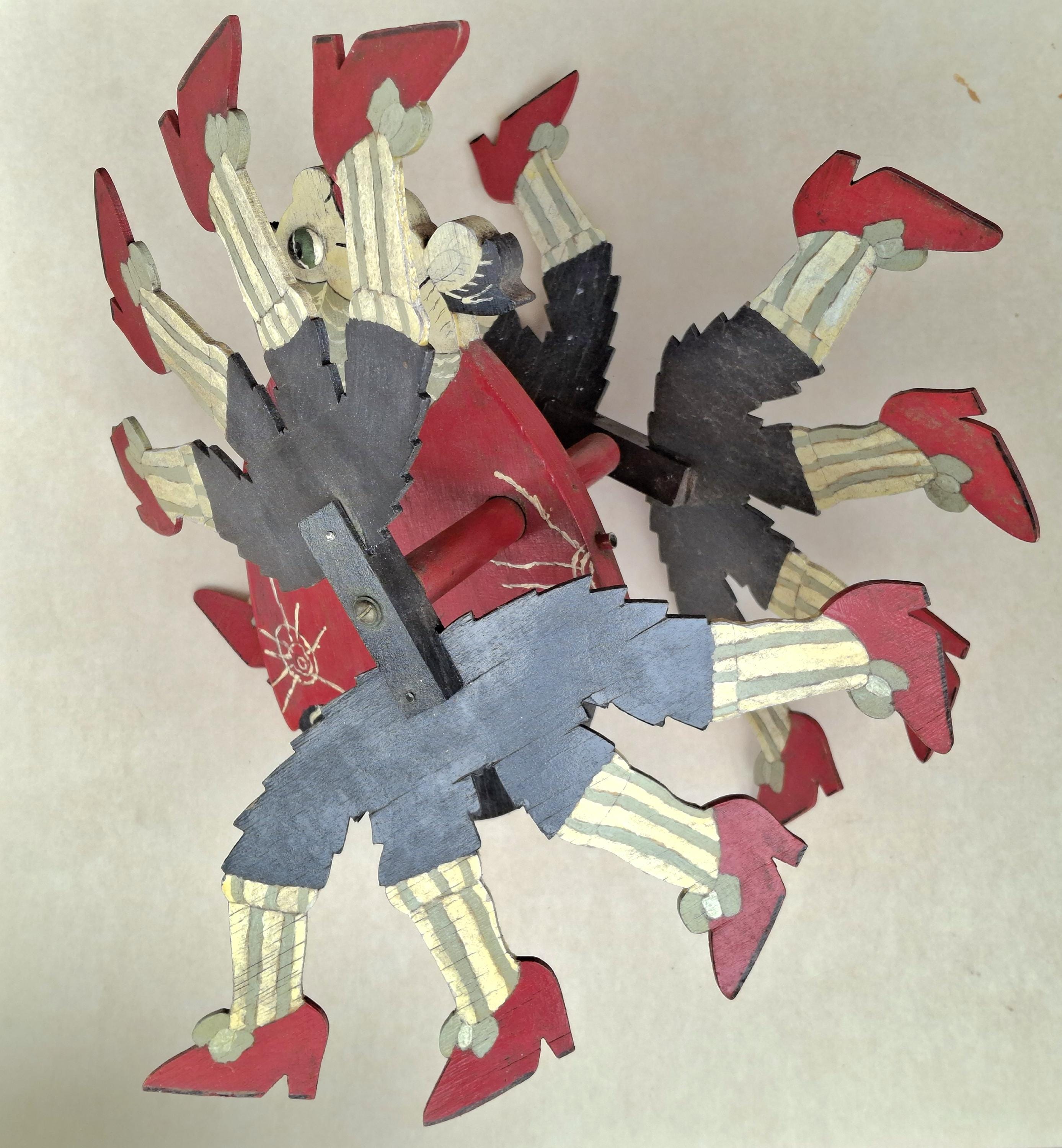 Old Lady Spider Whirligig, Wood Folk Art for Halloween or Goth Decor ...