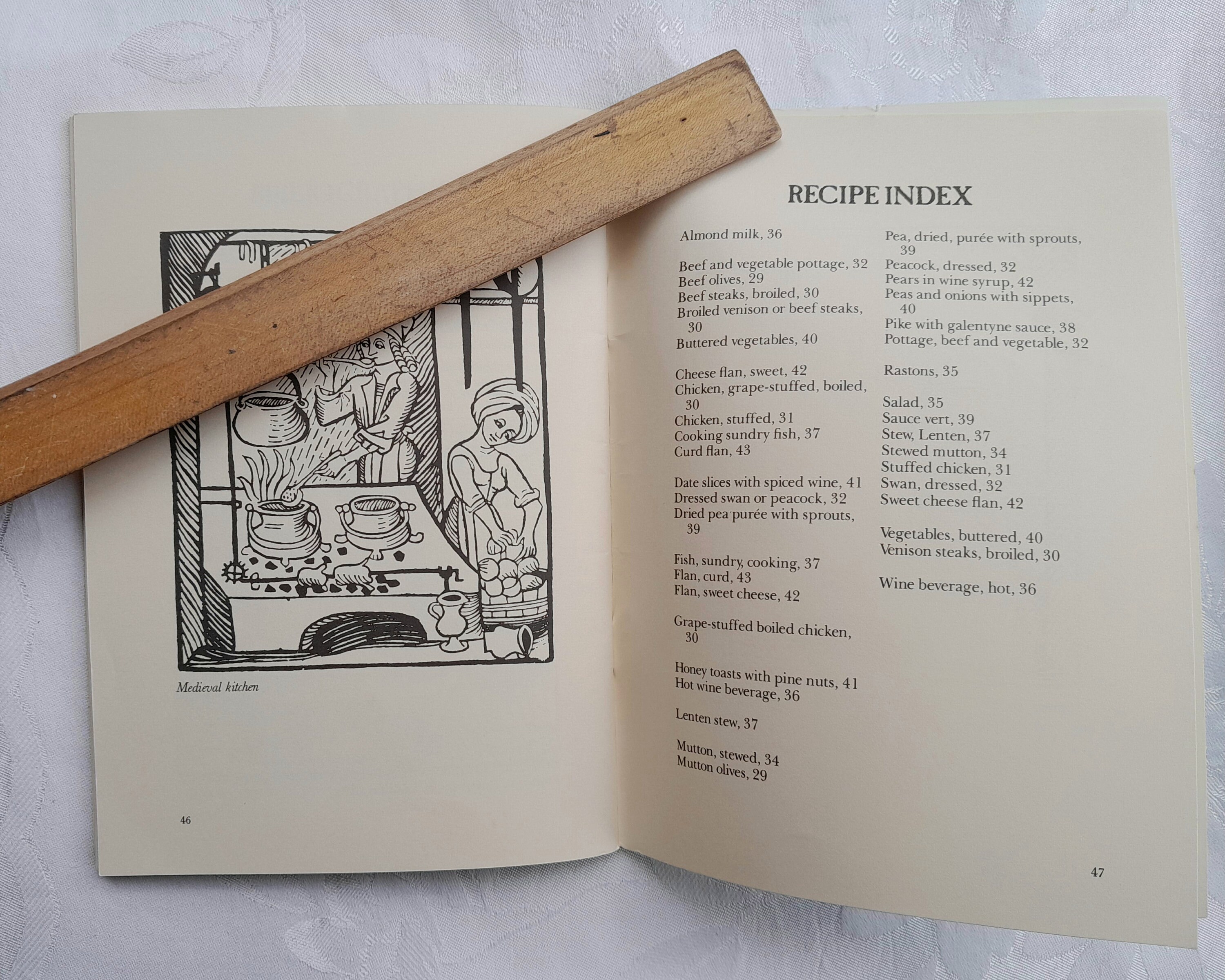 Food & Cooking in Medieval Britain by Maggie Black, 1985 1st Ed Booklet ...