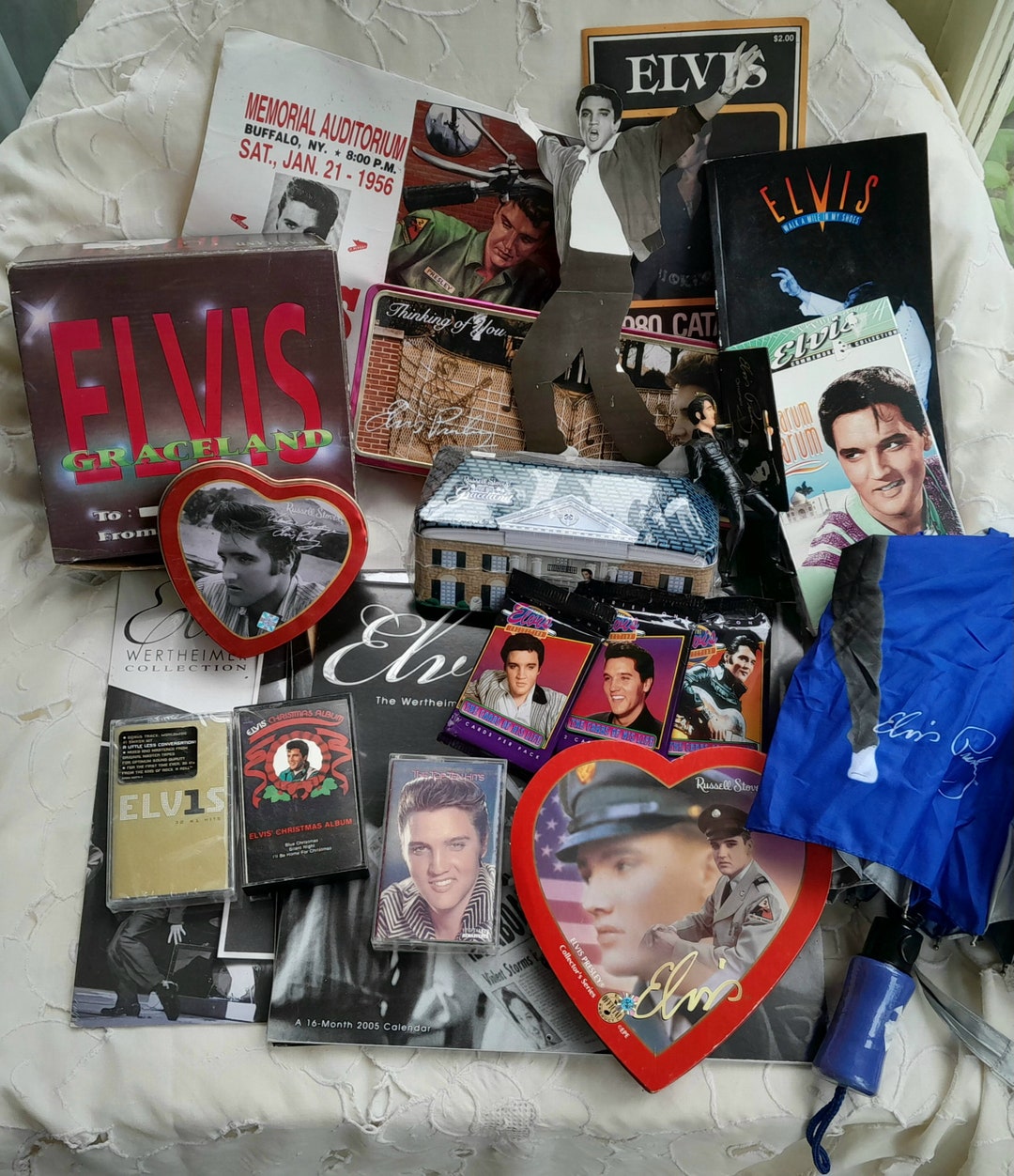 Elvis Presley Lot Umbrella Calendars Tins Trading Cards Cassettes ...