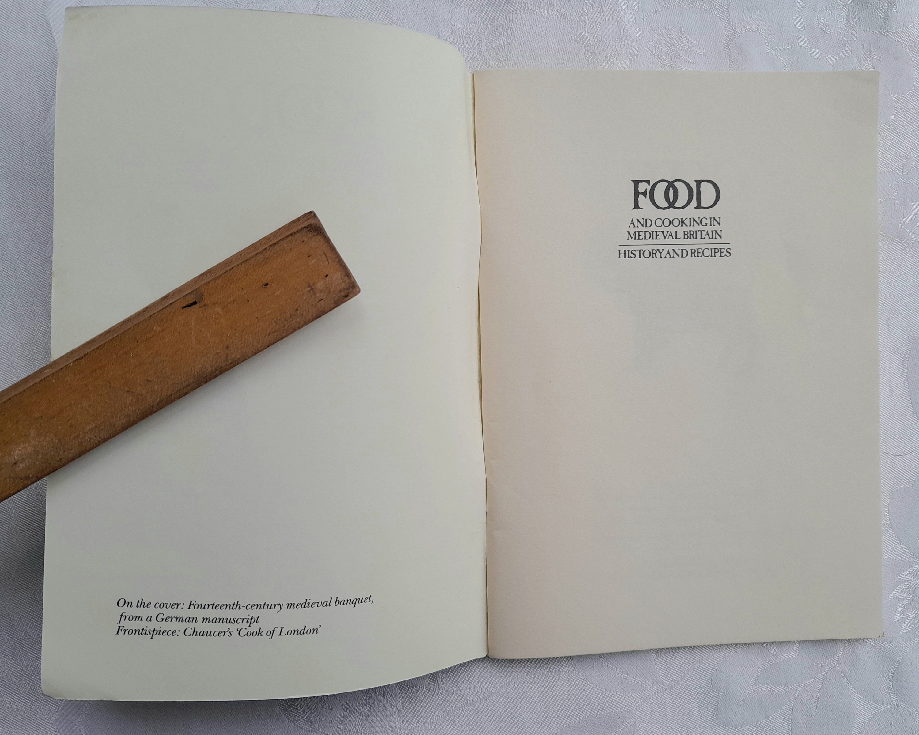 Food & Cooking in Medieval Britain by Maggie Black, 1985 1st Ed Booklet ...