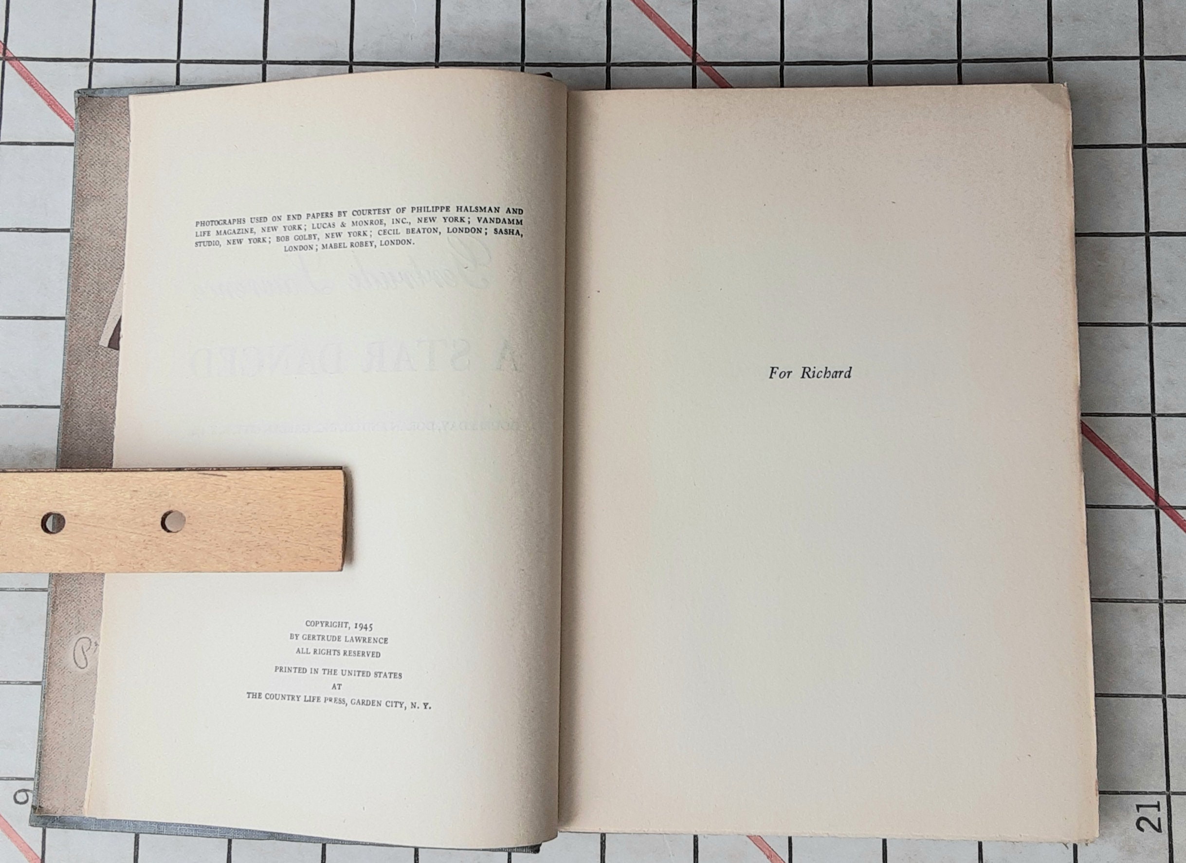 A Star Danced by Gertrude Lawrence 1940s 1st Edition Broadway Pygmalion ...