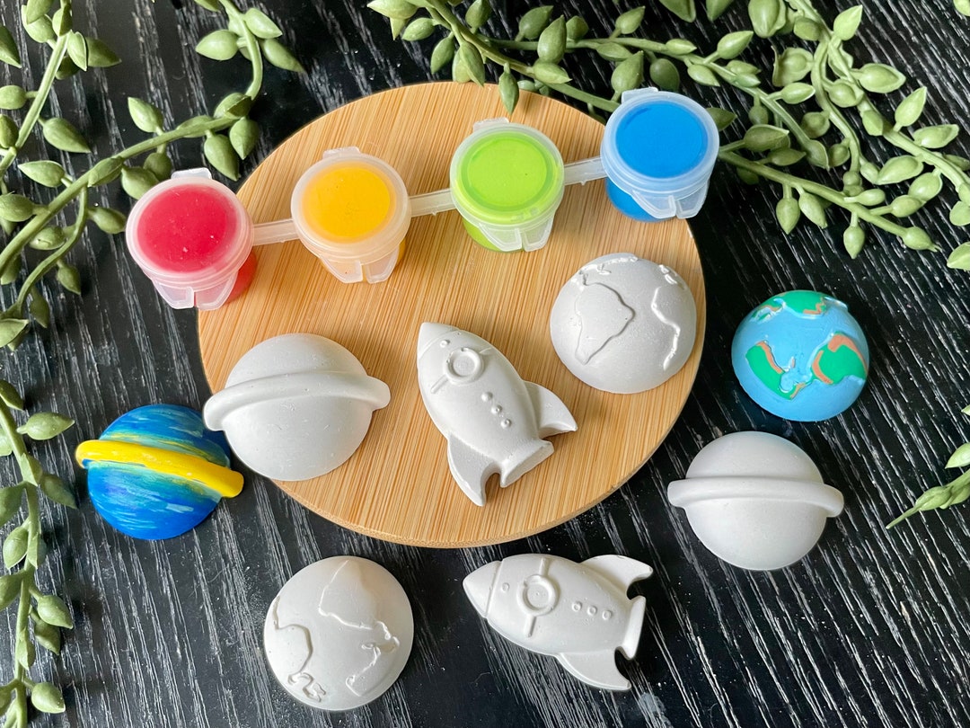 DIY Space Magnet Set: Paint Your Own Plaster Rocket, Planet, Earth - Etsy