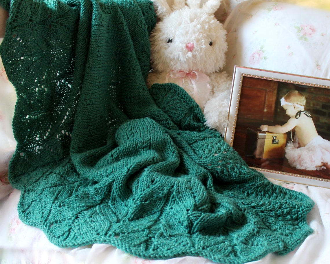 Bee Tree Baby Blanket / Adult Throw Pattern - Etsy