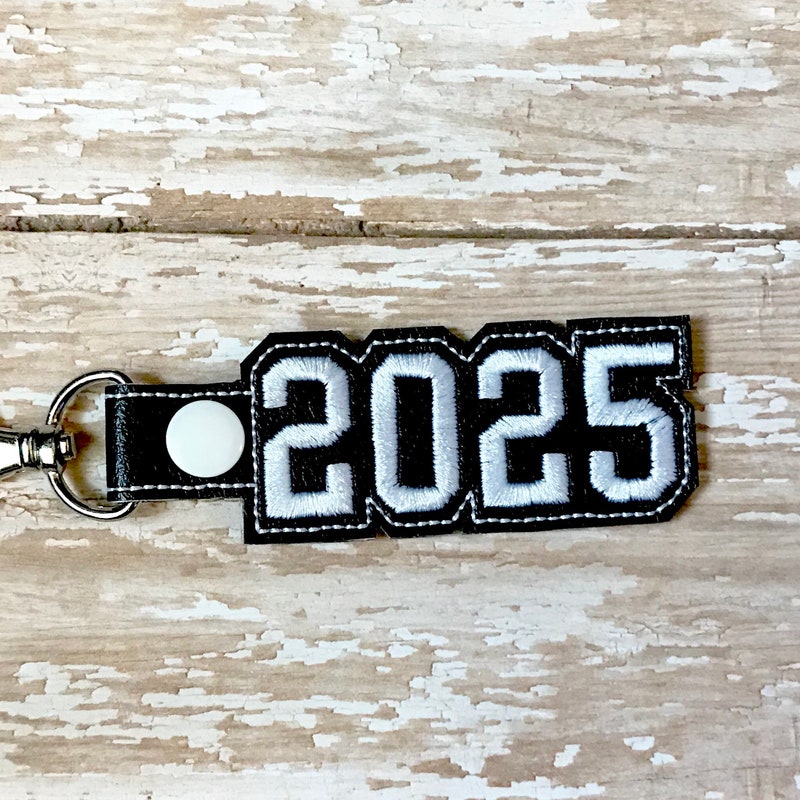 2025 Graduate Key Chain - Etsy
