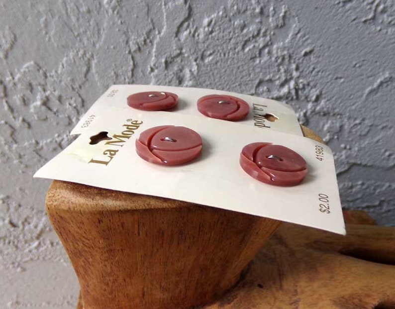 Pink La Mode Buttons La Mode Buttons Vintage Buttons 3/4 | Etsy