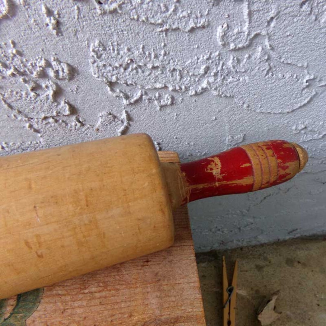 Red Handle Rolling Pin, Red Rolling Pin, Vintage Rolling Pin, Red ...