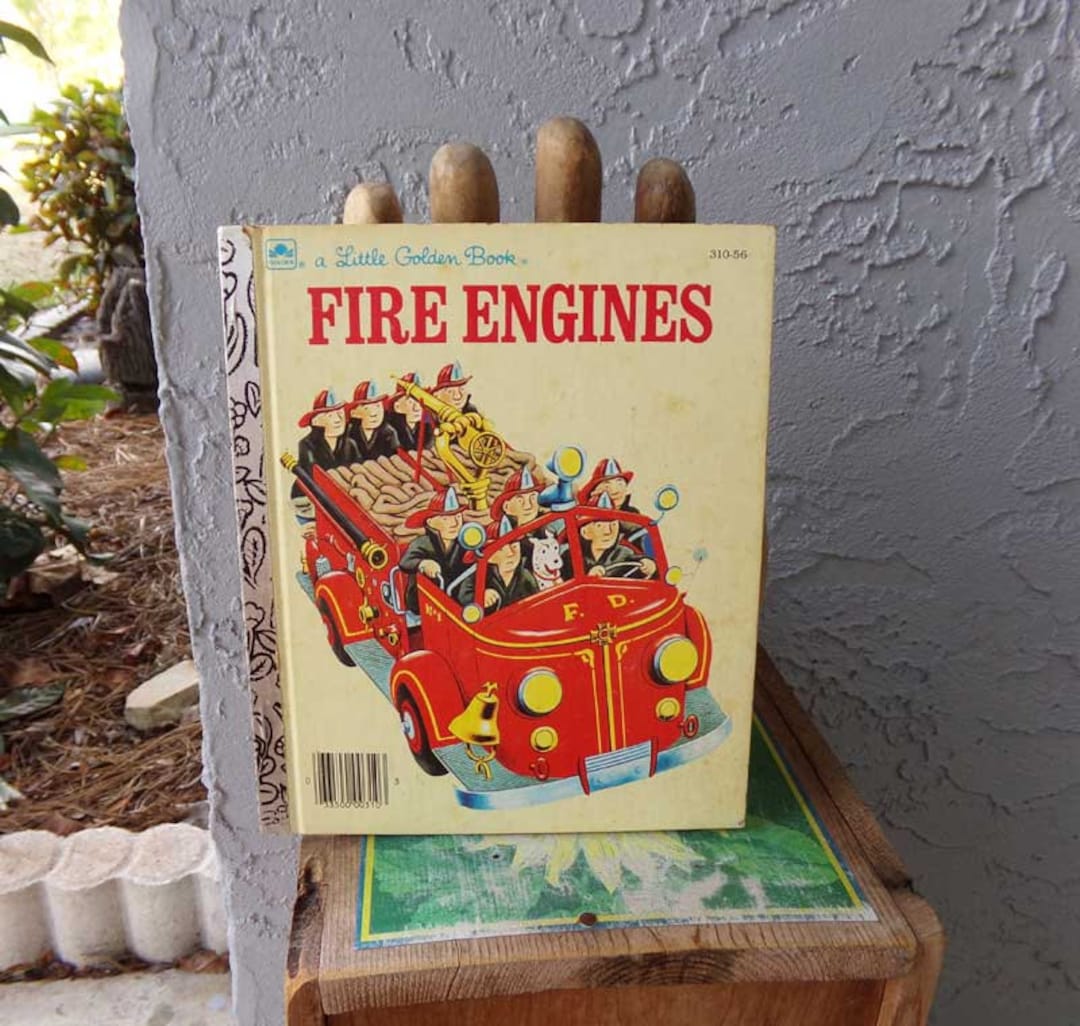 Fire Engines by Tibor Gregory Little Golden Book, Fire Engine Book ...