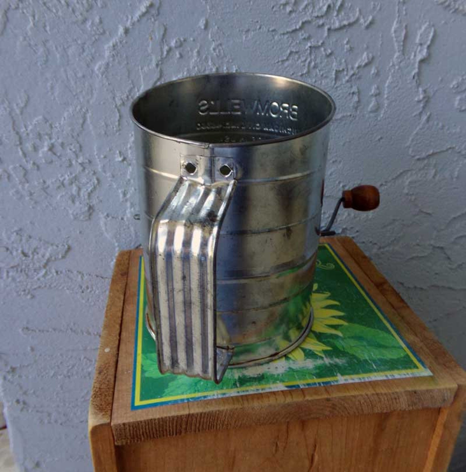 Bromwell's 3 Cup Flour Sifter, Vintage Kitchen Decor, Flour Sifter ...